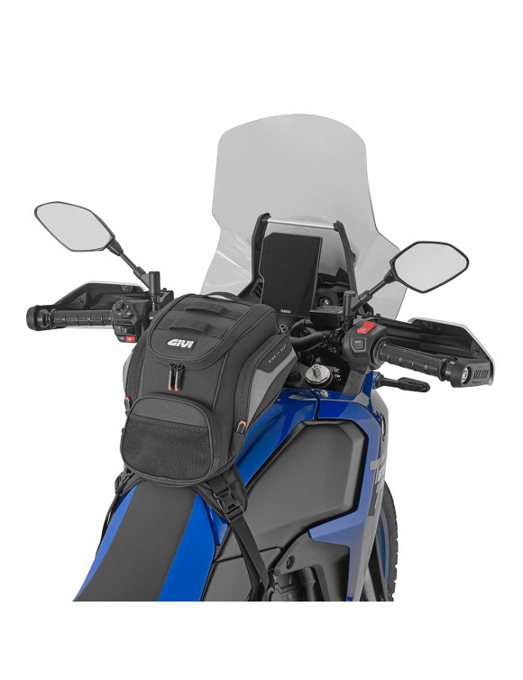 Givi EASY06 12-liter magnetic tank bag